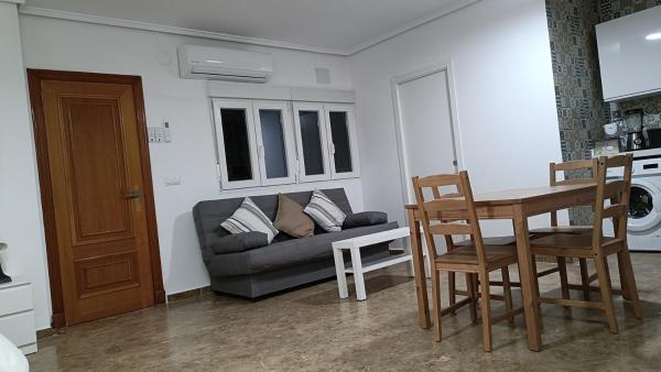 Magnifico Y Moderno Estudio Bien Ubicado - Valencia