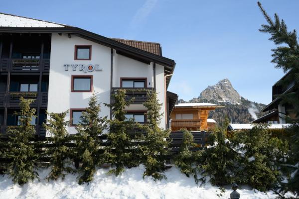 Hotel Tyrol - Canazei, TN, Italie