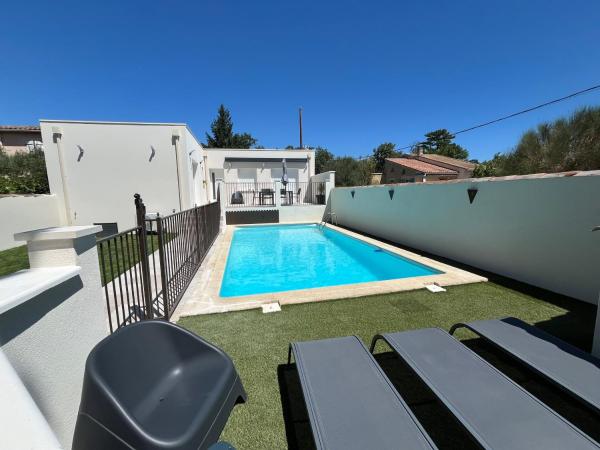 Le Cabanon Meublé De Tourisme Trois éToiles - Avignon