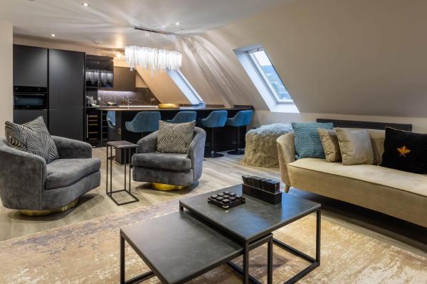 Arran Shores Luxury Shorefront Penthouse Suite 13 - Brodick