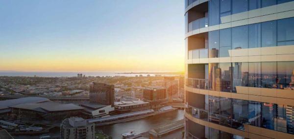 High Rise Cbd Apartment With Amazing Views, 3 Beds, Gym,spa & Pool, Easy Transport - Williamstown