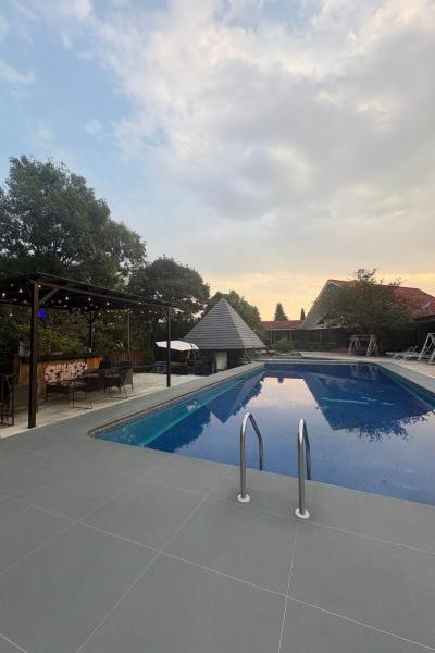 Villa Willeska En Lomas De Cocoyoc, Con Alberca, Jacuzzi Y Enormes Areas Verdes - Oaxtepec