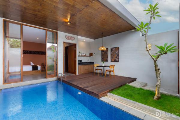 Me Villa Pererenan - Bali