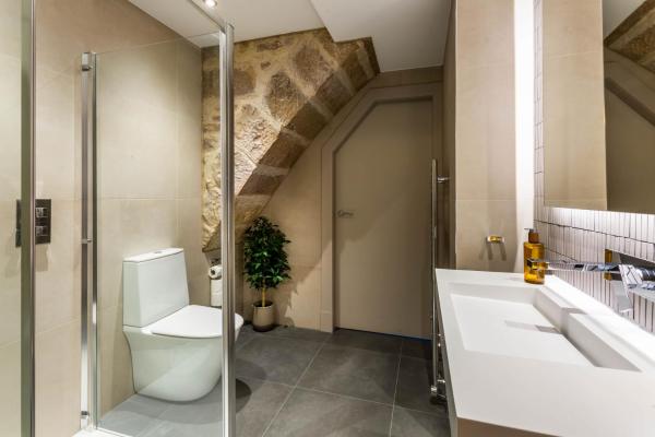 Arran Shores Luxury Shorefront Apartment 14 - Isle of Arran