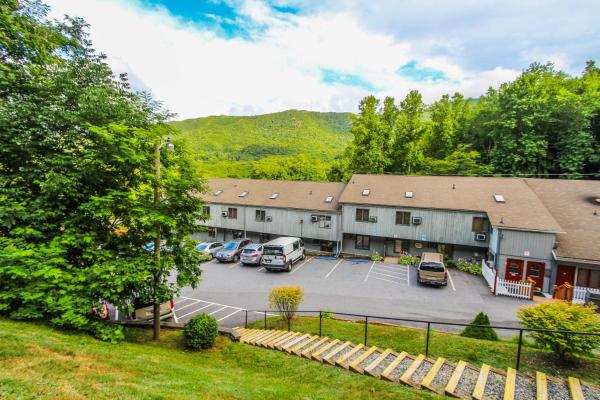 Smoketree Lodge - Sugar Mountain, NC