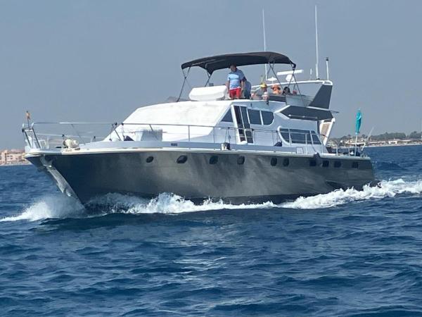 Nuit Sur Un Yacht Petit Déjeuner Inclus - Empuriabrava