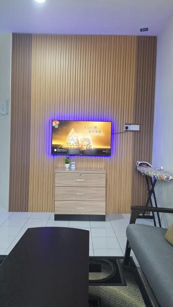 B-08 Suhana Homestay Sipitang - Sipitang