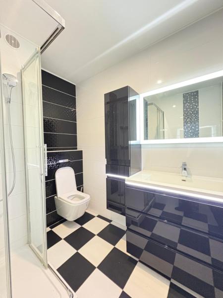 Duplex Atypique Avec 5 Chambres Privées - Beauvais