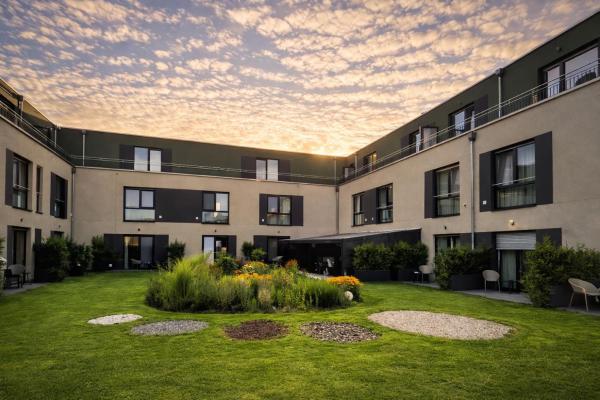 Fair N Square Hotel 24 Stunden Self-check In - Darmstadt