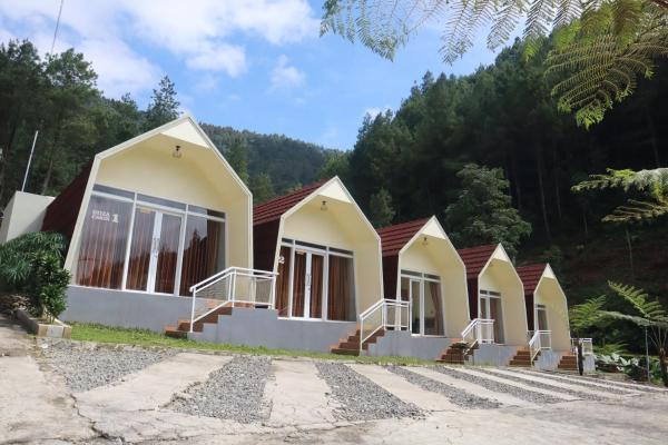 Diiza Glamping Tawangmangu Private Pool No Bbq - Tawangmangu
