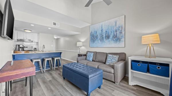 Sugar Beach 370 1 Bedroom, 2 Bath Condo - Orange Beach