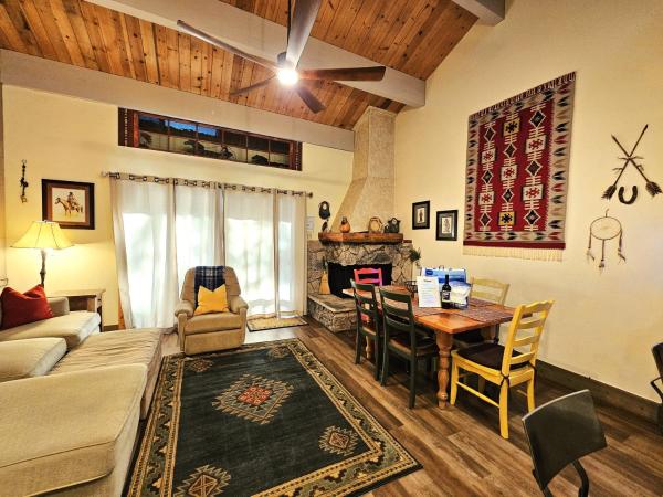 Cheyenne's Place Home - Kings Beach, CA