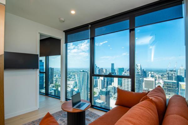 71st Floor Sky-high Cbd Views - Melbourne