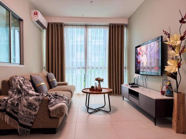 S6-03 Metrocity Square Condominium-3r2b-8 Pax - Kuching