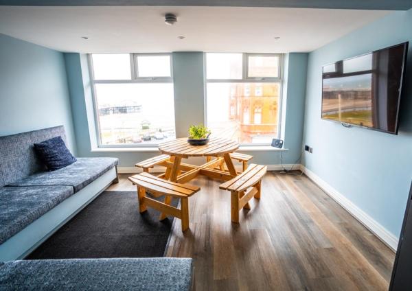Soho Duplex Promenade Seaview Apartment - Blackpool