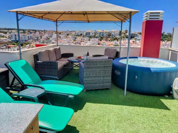 Apartment Beta - 2 Bedrooms, Private Rooftop Patio With Hot Tub, Bbq And View - Ferragudo