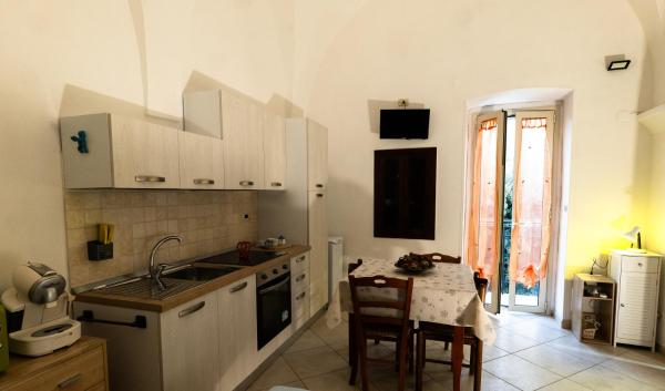 Monolocale Finemente Ristrutturato - Ostuni