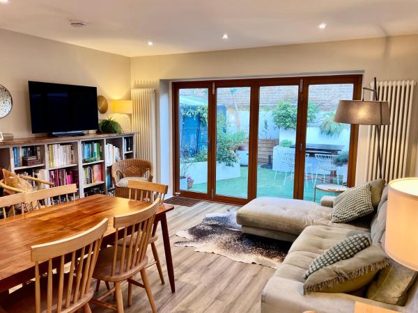 Peaceful Garden Apartment On Roman Road - Greenwich