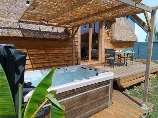 Tiny Chaumière - Escapade Romantique - Chaumière Et Jacuzzi Privatif Proche Pont-aven - Pont-Aven