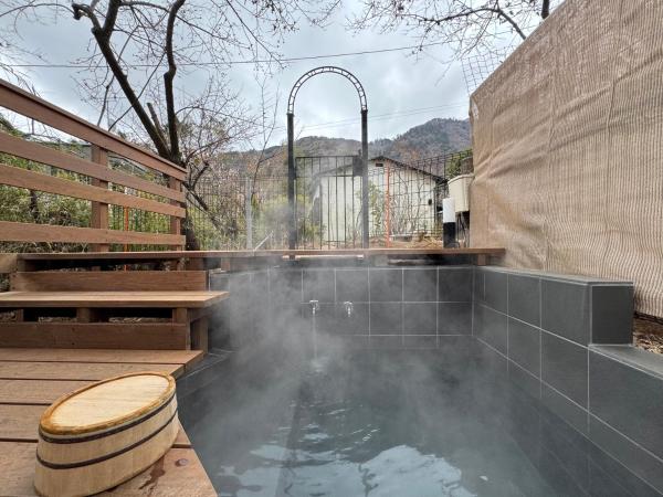 Yamaguchi House Annex, Private House With Onsen - Tokyo