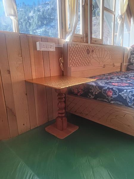 Rashmika Home Stay Seri Shansher - Mandi