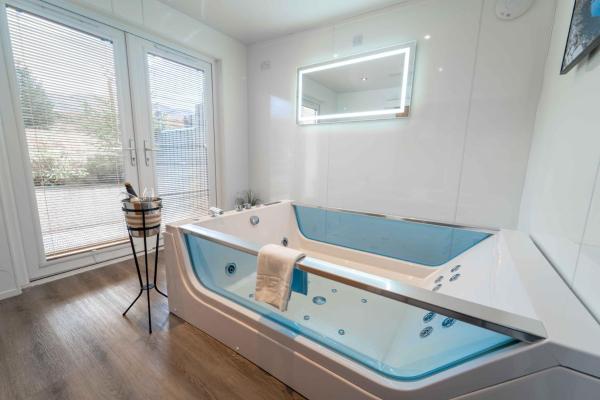 Ben View Room And Jacuzzi Bath - Fort William