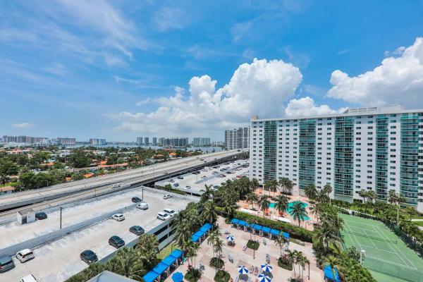 The Elevated Above Str-02687 - Sunny Isles Beach, FL