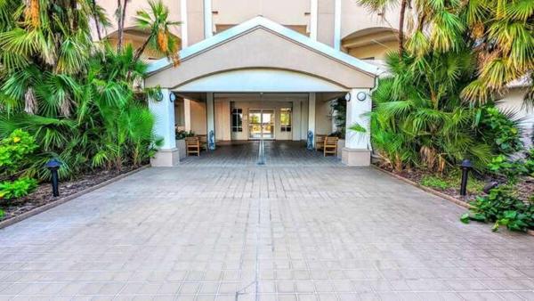 Breathtaking 5th Floor Ocean Views Corner Unit Wraparound Balcony! 3 Pools - Marineland Dolphin Adventure, St. Augustine