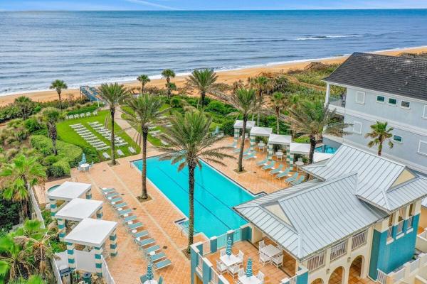 Elegant Waterfront Condo With Central Ac, Balcony, And Shared Pools & Hot Tubs - Flagler Beach, FL