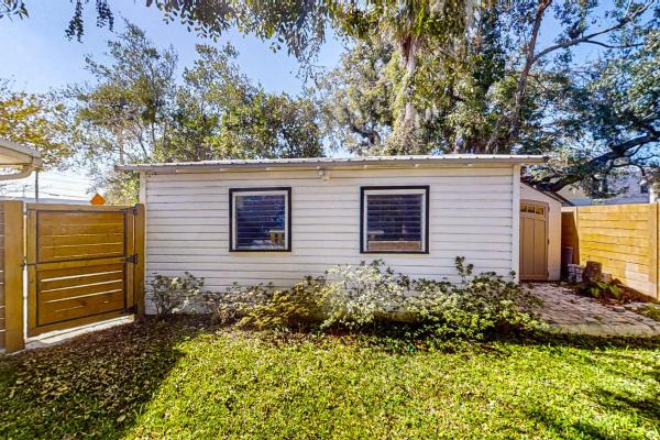 Pet -Friendly Home Walking Distance To Down St Augustine - St. Augustine, FL