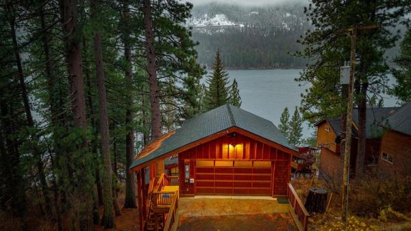 Donner Lake Refuge By Avantstay - Truckee, CA