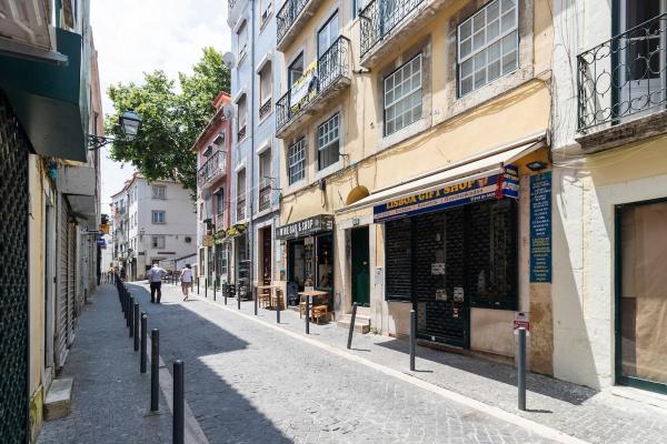 Alfama Patio Apartments - Lisbon