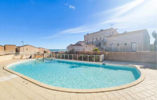 Stunning Apartment In Fleury D'aude With Wifi - Fleury