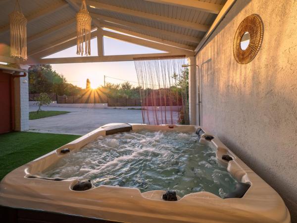 Euphoria Country House - Corfu