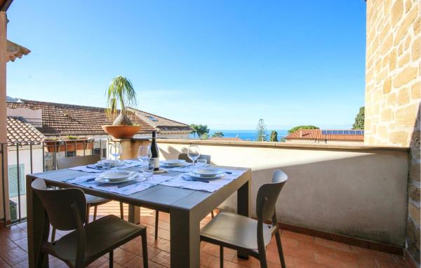 Awesome Apartment In San Marco Di Castellab - Montecorice
