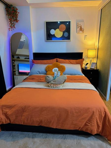 The Warm Suite By Anc At Azure - Taguig