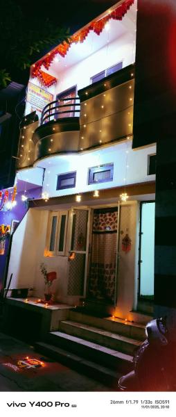 Maa Yatri Niwas (Home Stay) - Ujjain