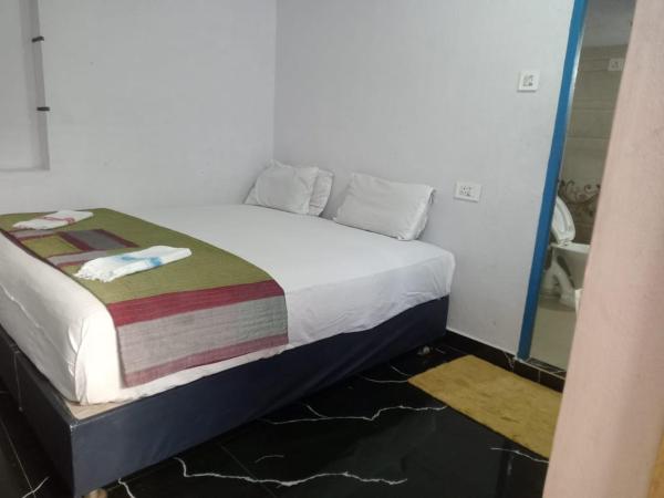 Hampicallingstay - Hampi