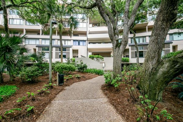 Ocean-view 4th-floor Condo With Balcony, Outdoor Pool & Central Ac - Amelia Island State Park, Jacksonville