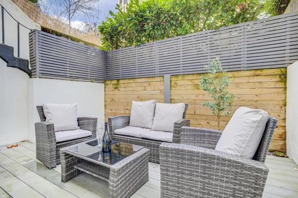 Private Entrance Garden Flat In Kensington Olympia - Twickenham