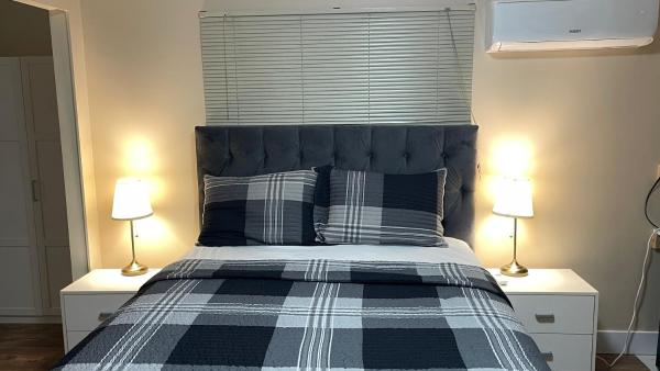 Cozy Ground-floor Room With Private Bath And Separate Entry - Surrey