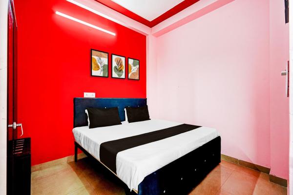 Hotel O Moonville Pusta - Noida