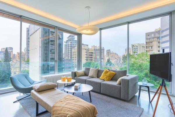 Le Cinq,2br Achrafieh - Beirut