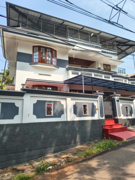 Therickal Homes Homestay 3bhk, Trivandrum - Thiruvananthapuram