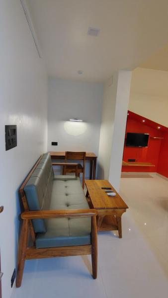 Hrishiguestsuites Studio Bedroom Suite 1 - Thiruvananthapuram