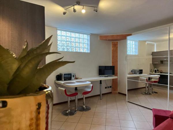House Mpx-day Off Appartamento A Gallarate - Busto Arsizio