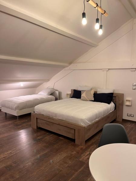 L'escale Aéro Lyon - Lyon-Saint Exupéry Airport (LYS)