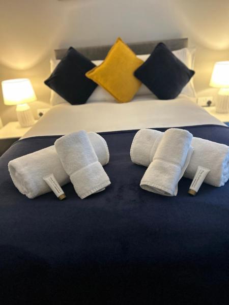 Spey House - 3 Bedroom Home Free Parking & Fast Wi-fi In Derby - Derby, UK