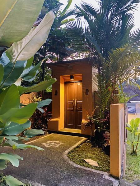 1 Bedroom Jungle Flat With Large Balcony - Ubud