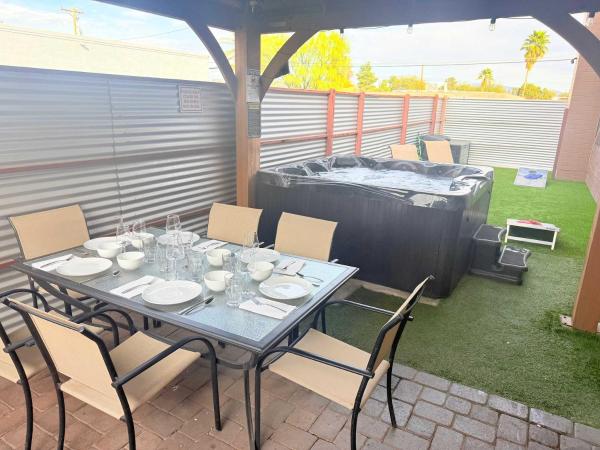 Apt Style Home 2br 2ba W Jacuzzi Near Airport - Casino Del Sol